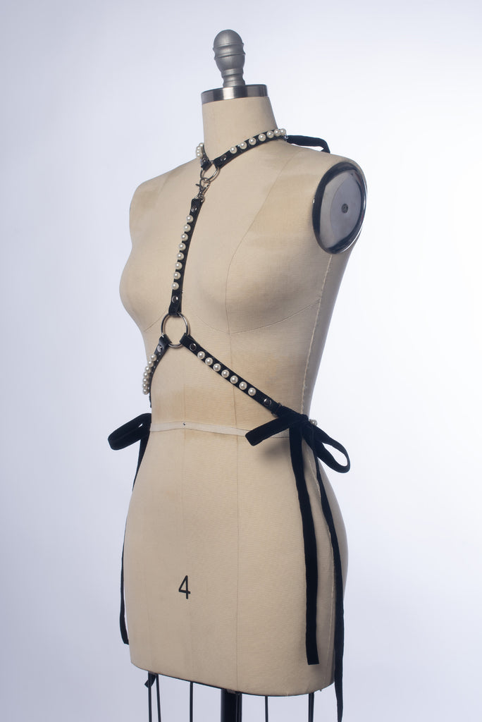 Apatico - Amelia Pearl Velvet Ribbon Harness - Gothic Clothing