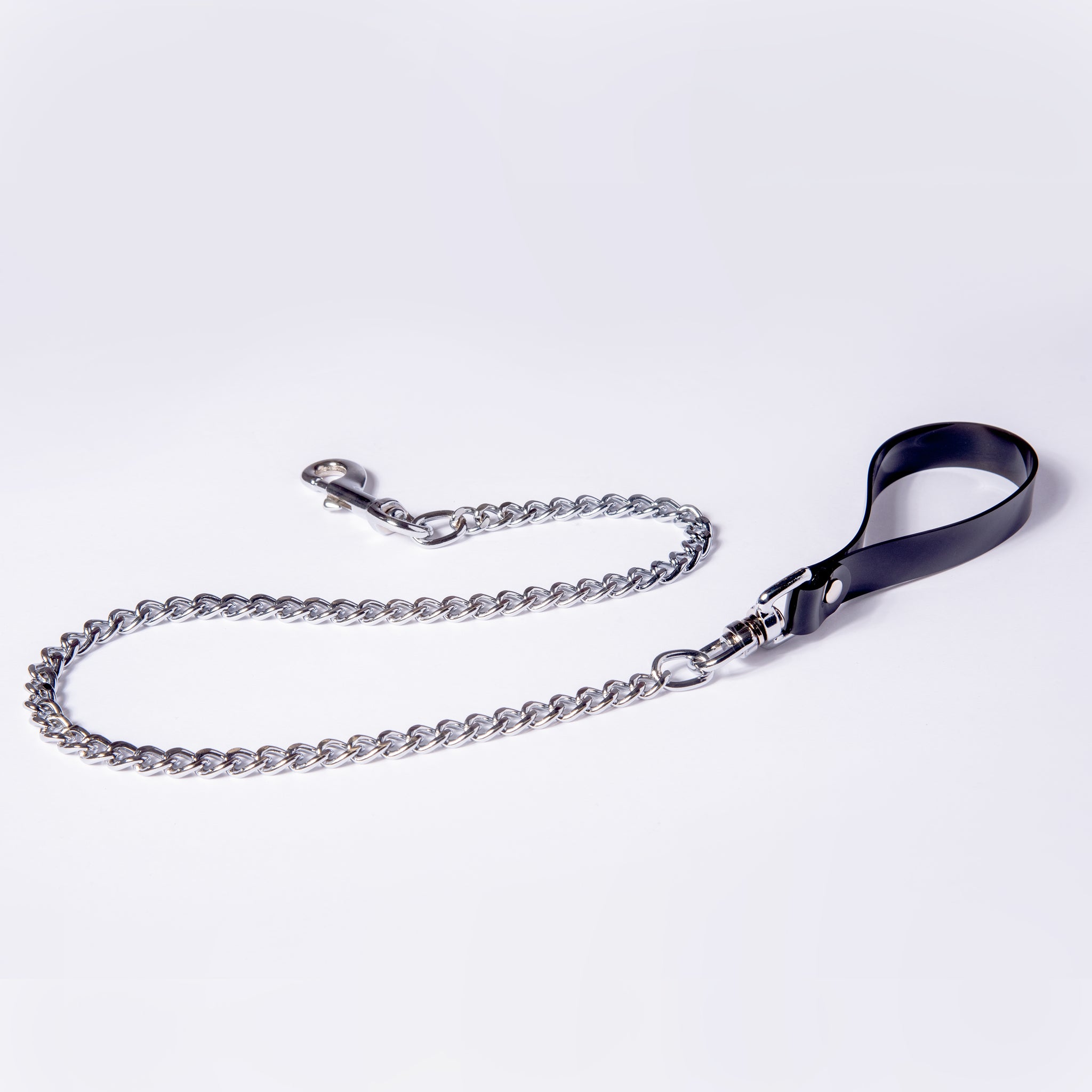 Apatico - Minimal Chain Leash - Gothic - Black PVC - Leather